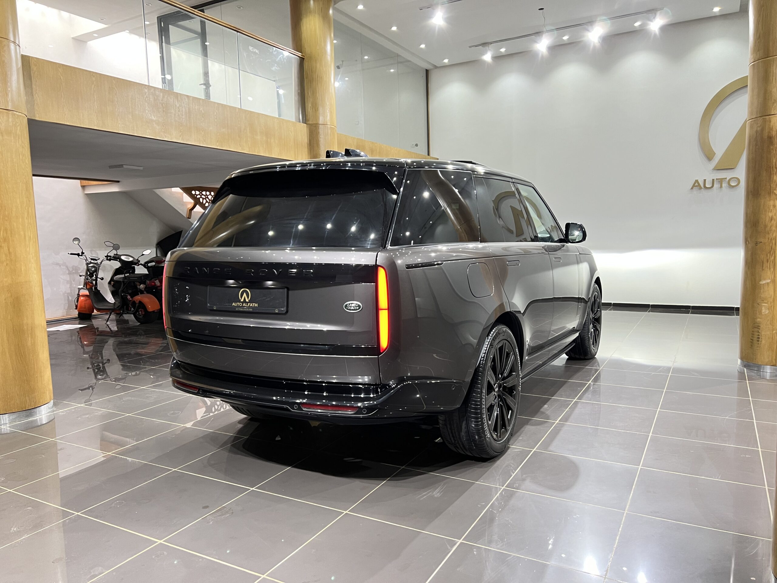 Range Rover Vogue HSE Dynamique - Autoalfath